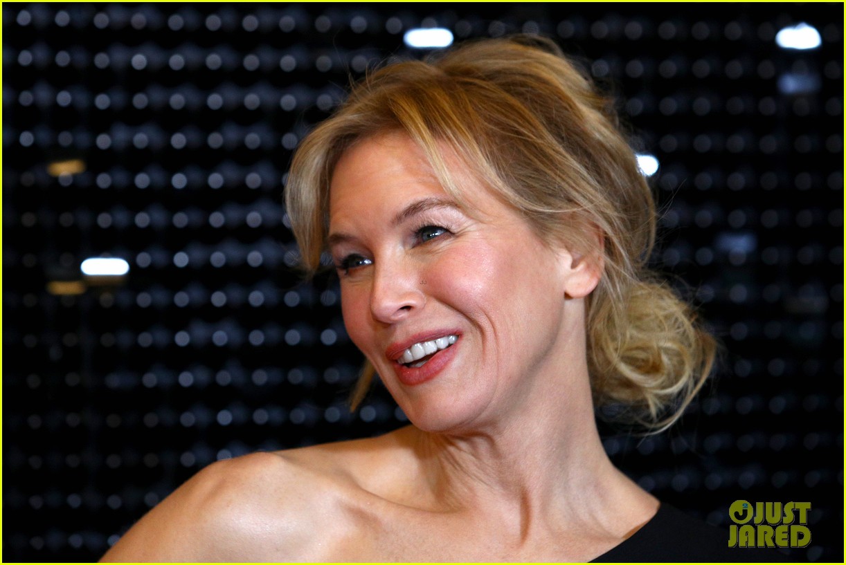Renee Zellweger Gets Glam at 'Judy' Australian Premiere: Photo 4367677 ...