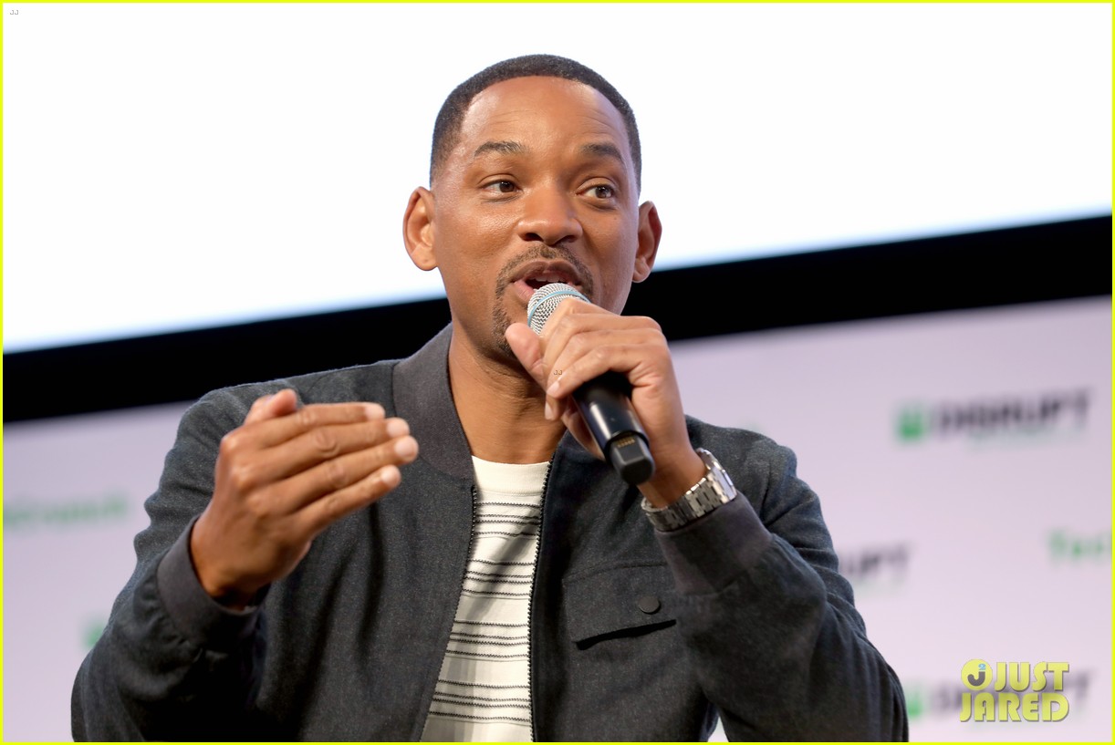 Will Smith Surprises Startup With $10,000 Investment at TechCrunch ...