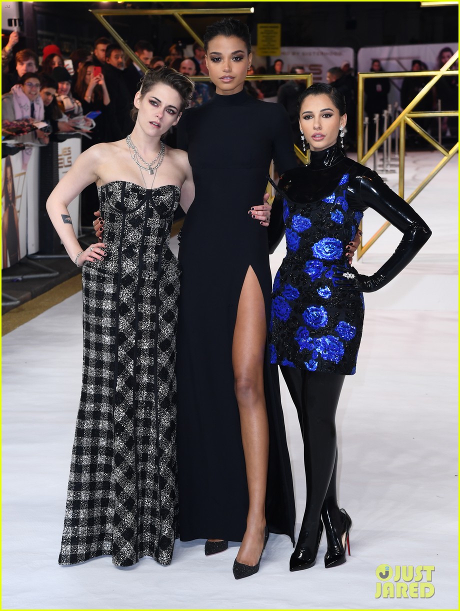 Kristen Stewart, Ella Balinska & Naomi Scott Slay The 'Charlie's Angels ...