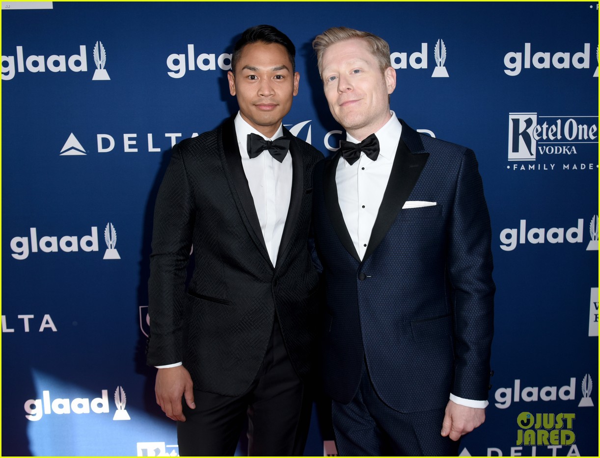 'Star Trek: Discovery' Star Anthony Rapp & Ken Ithiphol Are Engaged ...