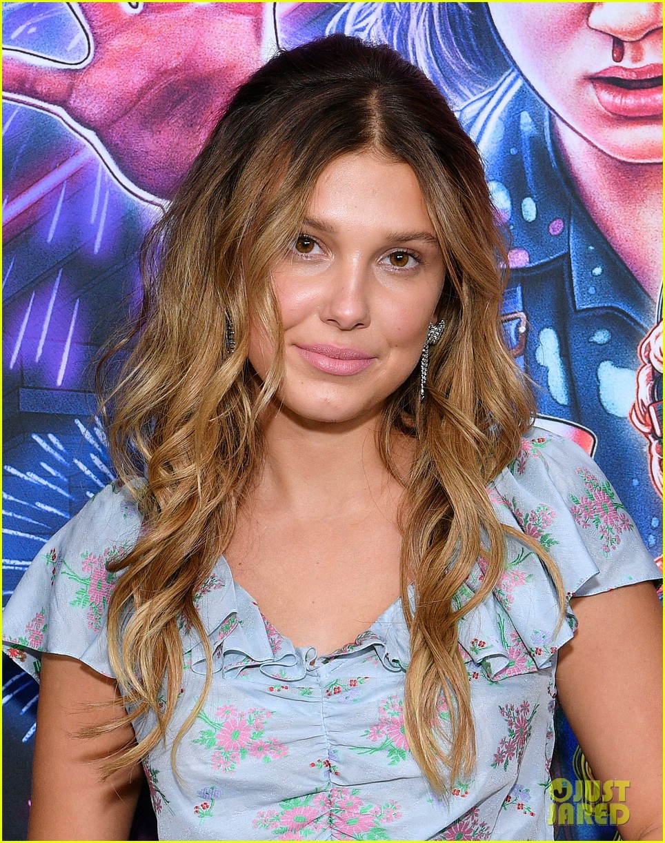 'Stranger Things' Cast Gets Silly at Season 3 NYC Screening: Photo ...