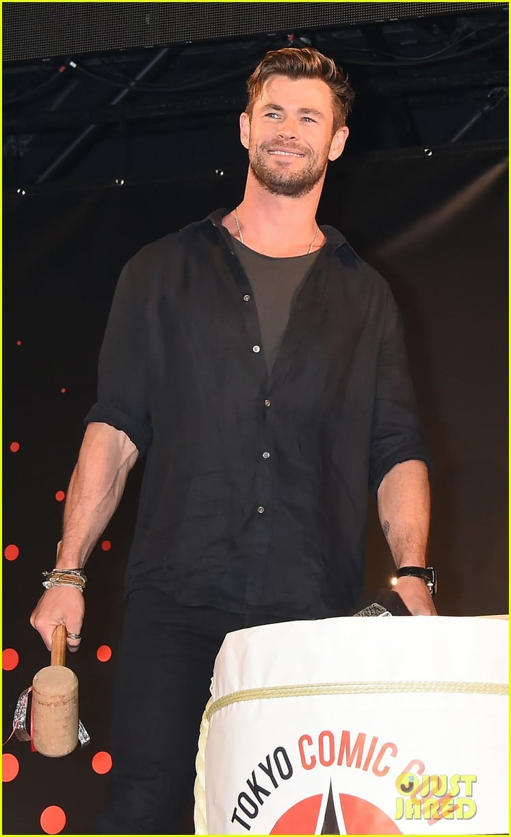 Chris Hemsworth, Zachary Levi, Ian Somerhalder & More Kick Off Tokyo ...