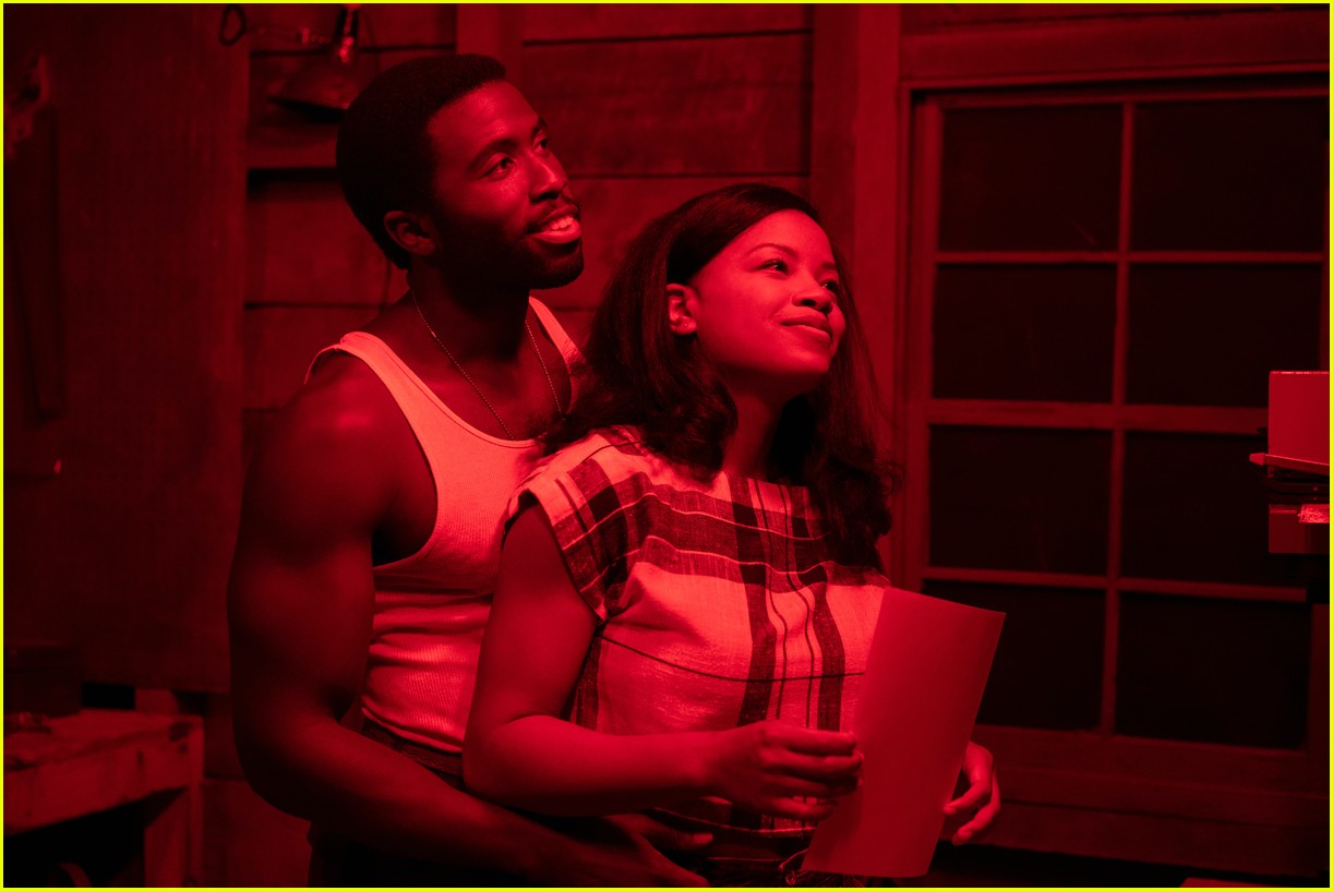 Issa Rae & Lakeith Stanfield Fall In Love In 'The Photograph' Trailer ...