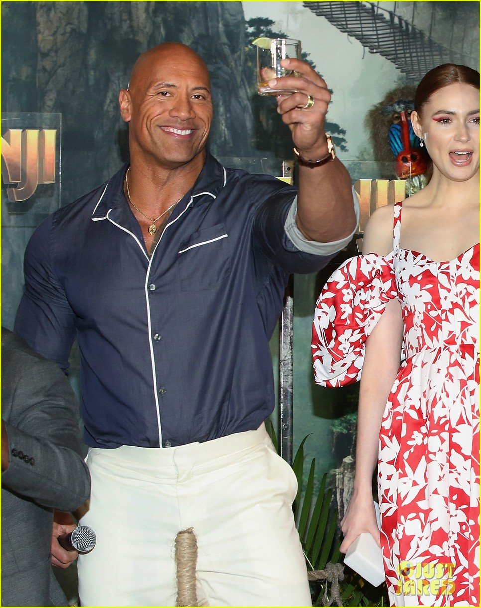 Dwayne Johnson, Jack Black, Kevin Hart & 'Jumanji: The Next Level' Cast ...