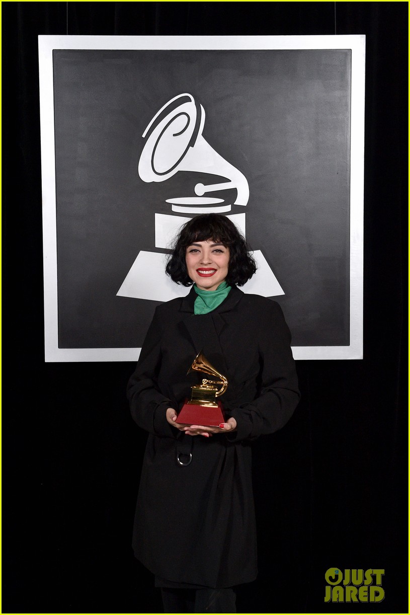 Chilean Singer Mon Laferte Exposes Herself at Latin Grammys to Protest ...