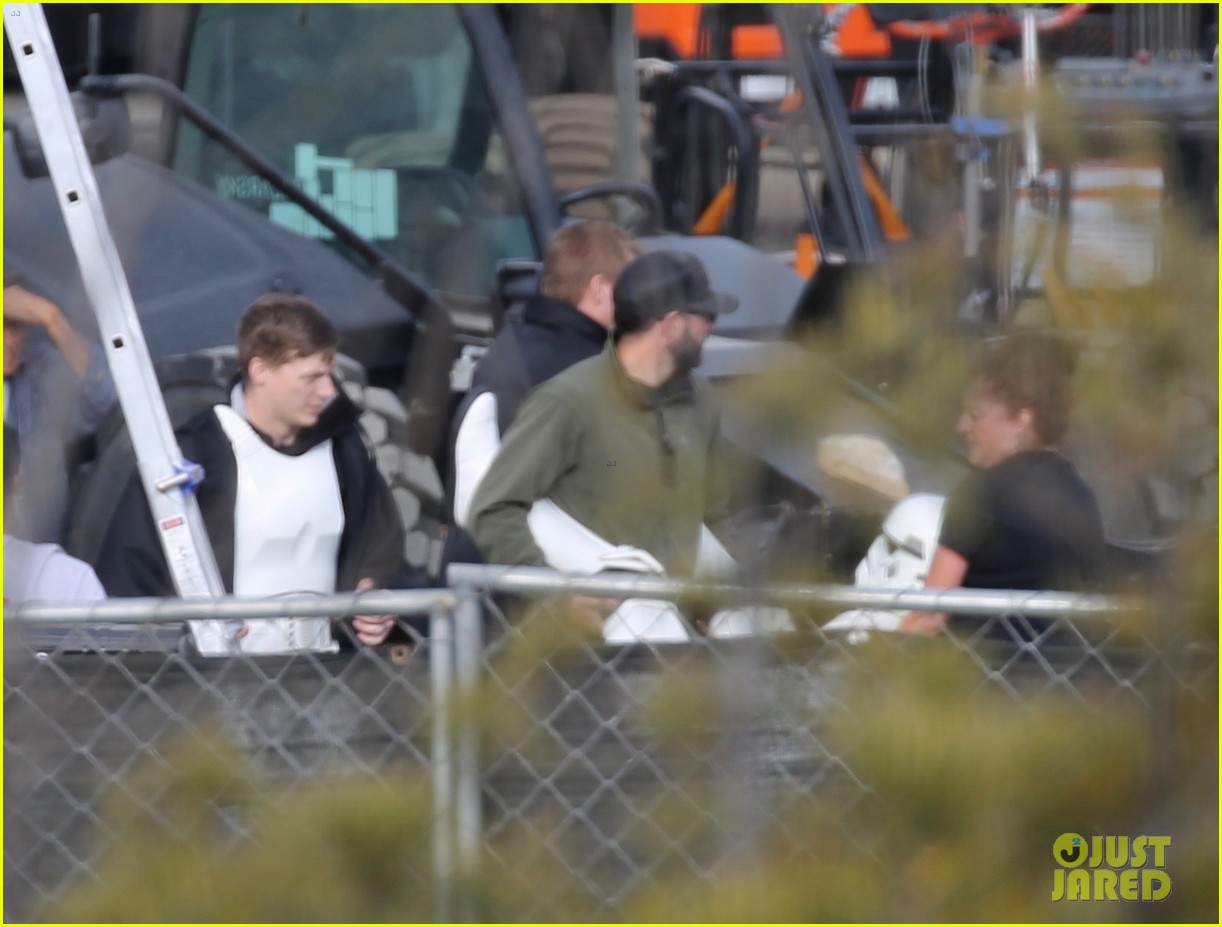 'The Mandalorian' Season 2 Starts Filming - First Set Photos!: Photo ...