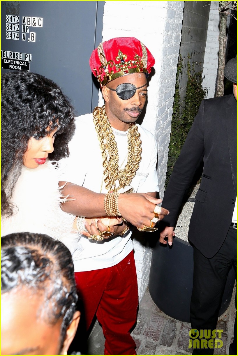 Janelle Monae, Lana Del Rey, Gabrielle Union & More Dress Up for ...