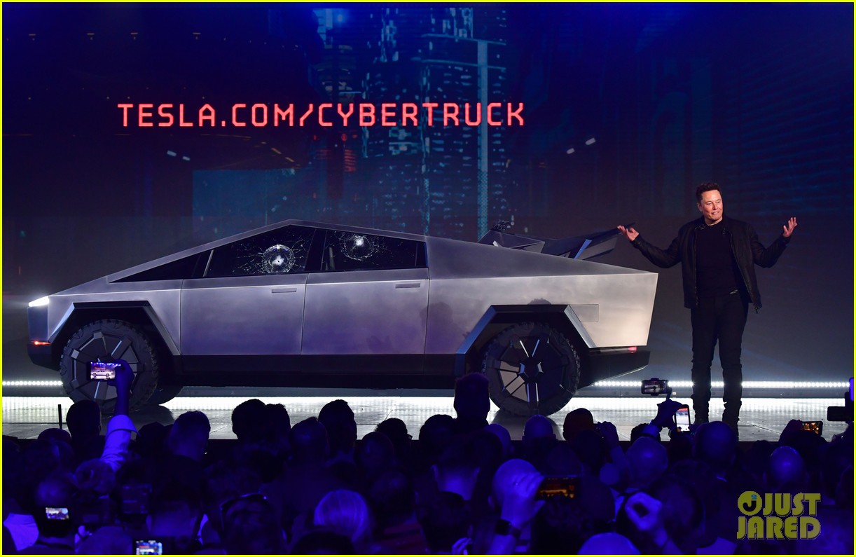 Elon Musk's Tesla Truck Fails Window Shatter Test During Launch Event ...