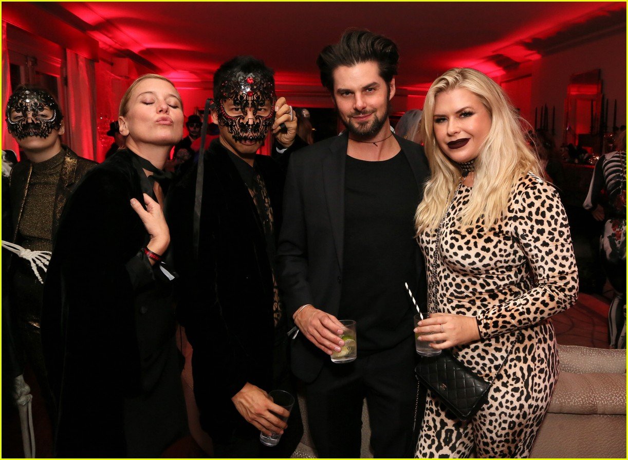 Olivia Munn & Boyfriend Tucker Roberts Attend Bea Akerlund & Miranda ...