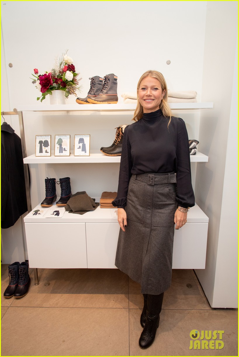 Gwyneth Paltrow Hosts Launch of Goop MRKT Chicago: Photo 4384857 ...