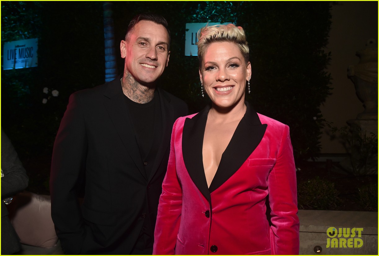 Pink Accepts Legend of Live & Tour of the Year Award at Billboard Live ...