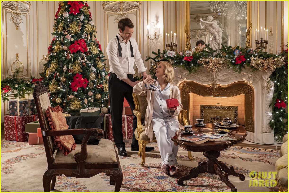The New Trailer For 'A Christmas Prince: The Royal Baby' Is Here ...