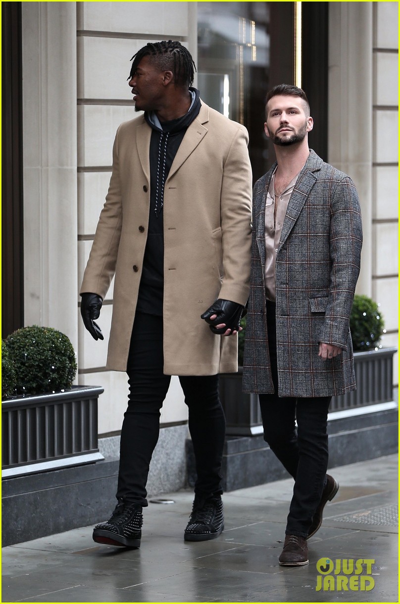 NFL Player Ryan Russell Flaunts PDA with Boyfriend Corey O'Brien in ...