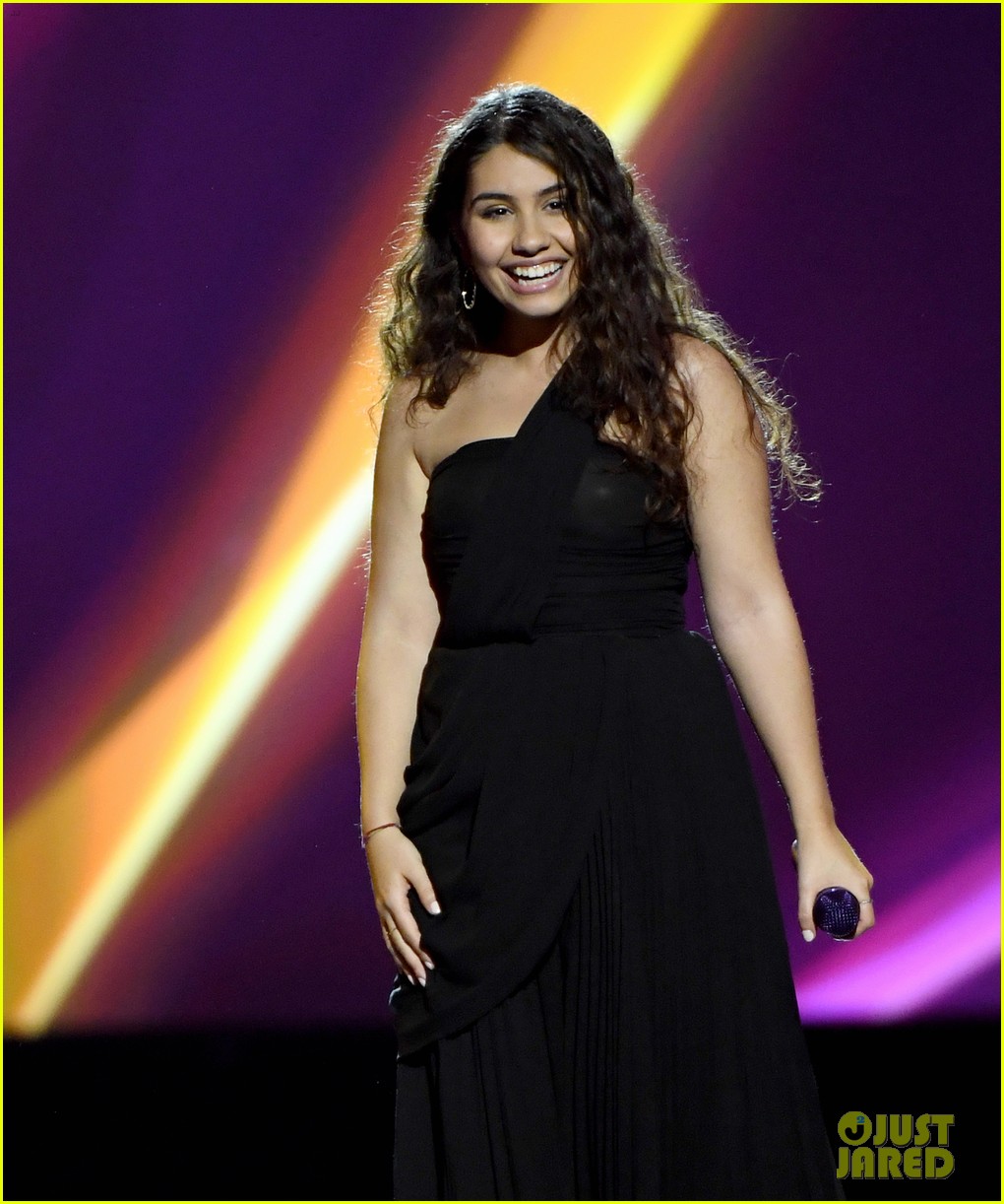 Alessia Cara & Sofia Carson Stun at Latin Recording Academy's 2019 ...