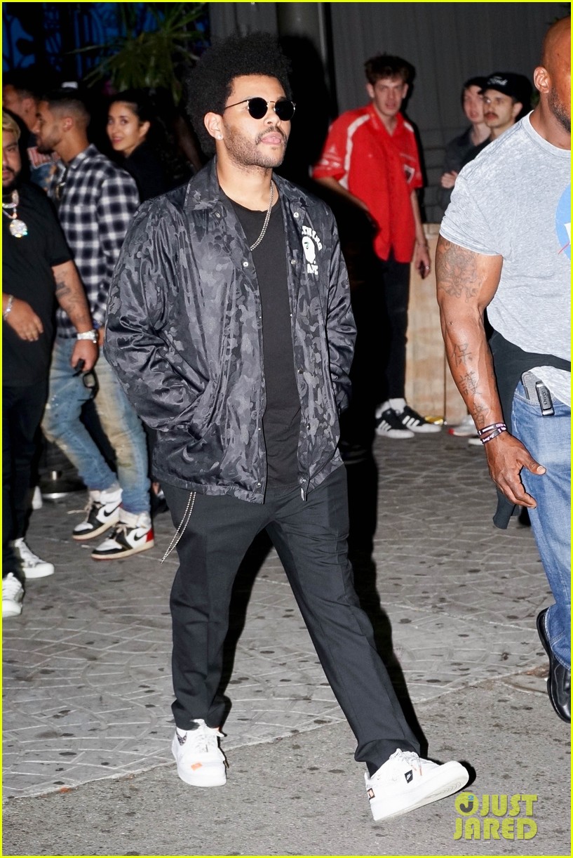 The Weeknd Steps Out in L.A. Ahead Of New Music Release!: Photo 4394178 ...