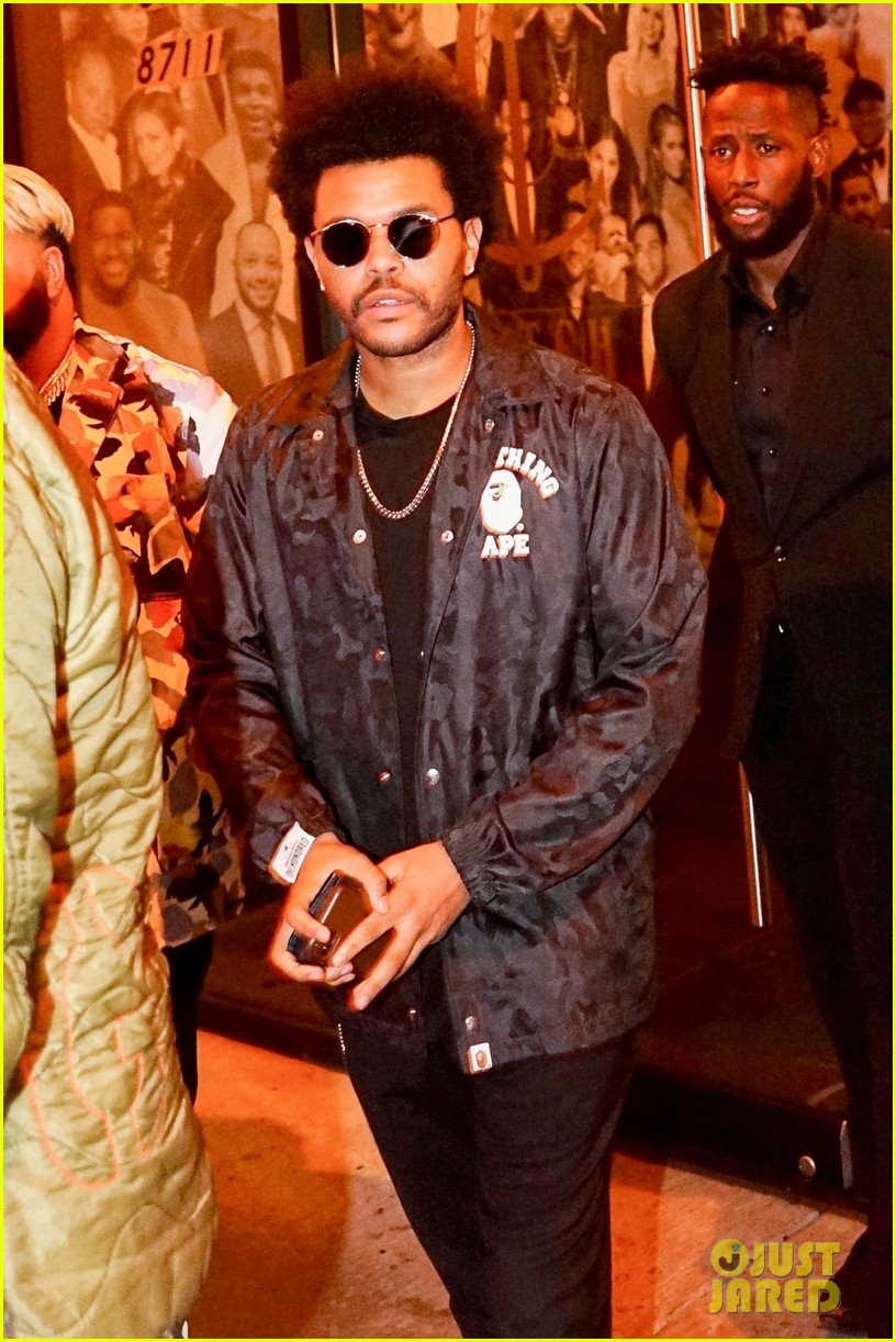 The Weeknd Steps Out in L.A. Ahead Of New Music Release!: Photo 4394180 ...