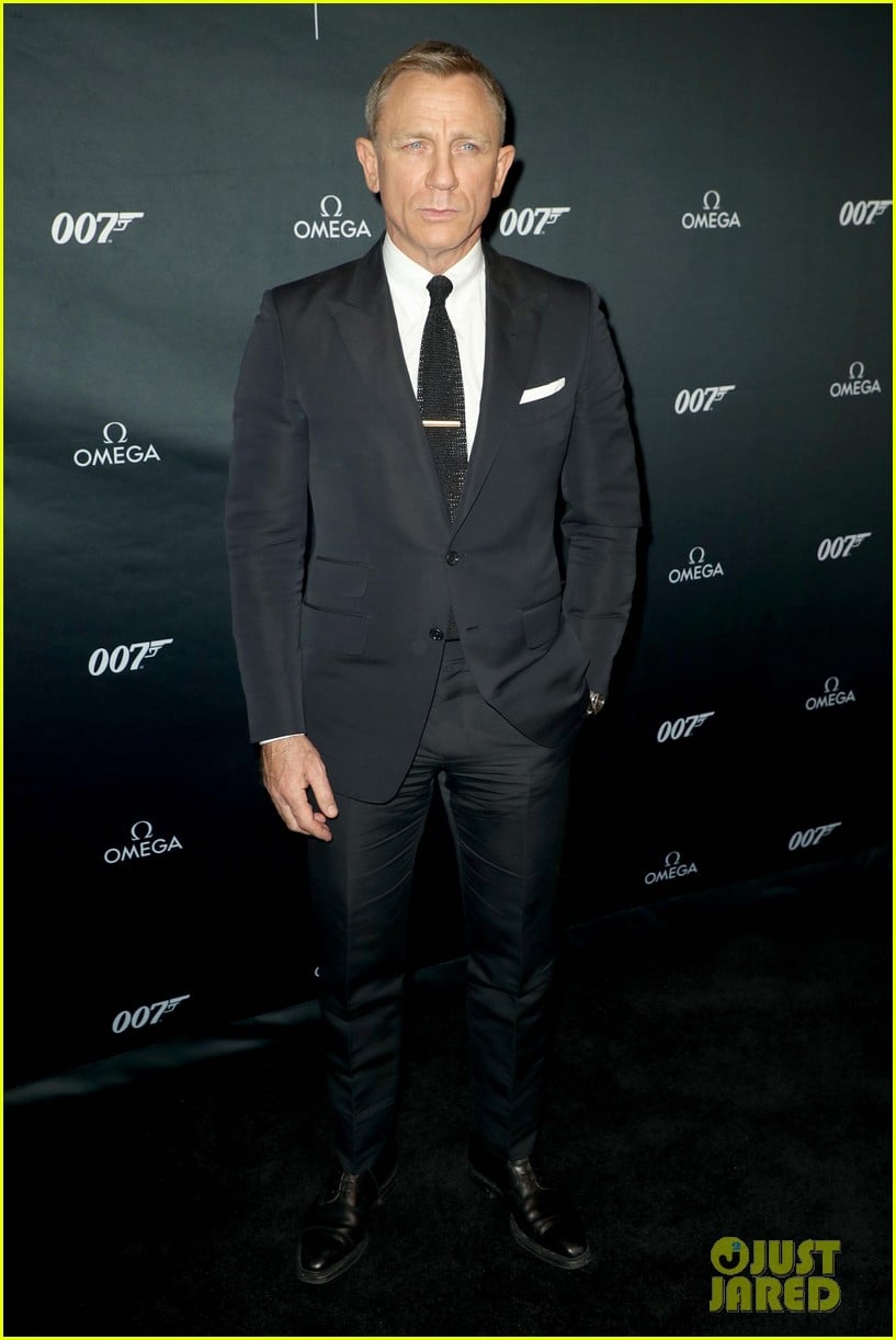 Photo: daniel craig unveils omega new bond watch 06 | Photo 4398198 ...