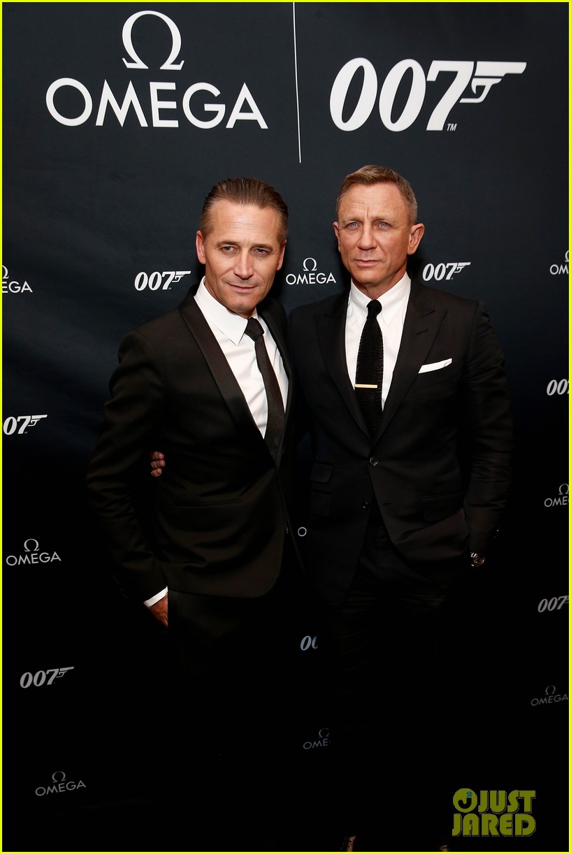 Photo: daniel craig unveils omega new bond watch 08 | Photo 4398200 ...