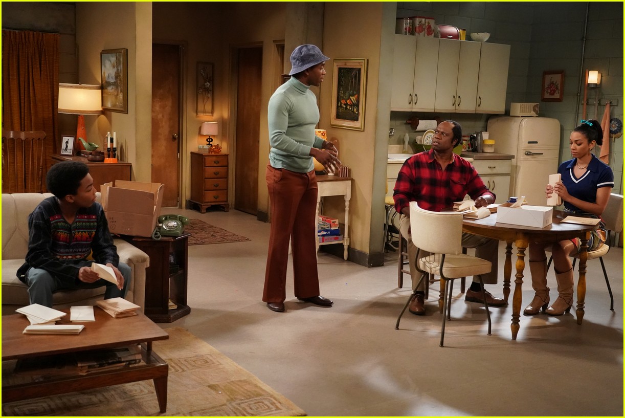 Watch Patti LaBelle & Anthony Anderson Sing the 'Good Times' Theme Song ...