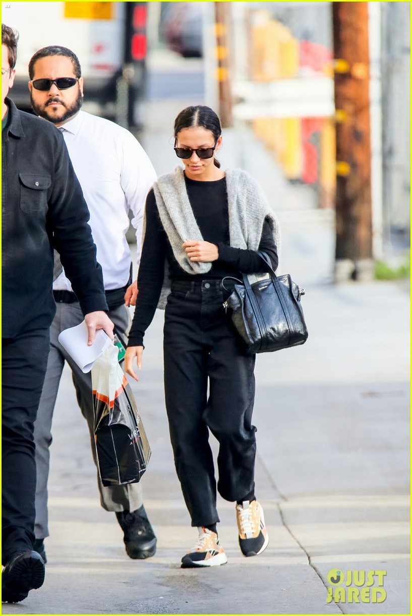 Francesca Hayward Reveals Taylor Swift Gave Her 'Surreal' Performance ...