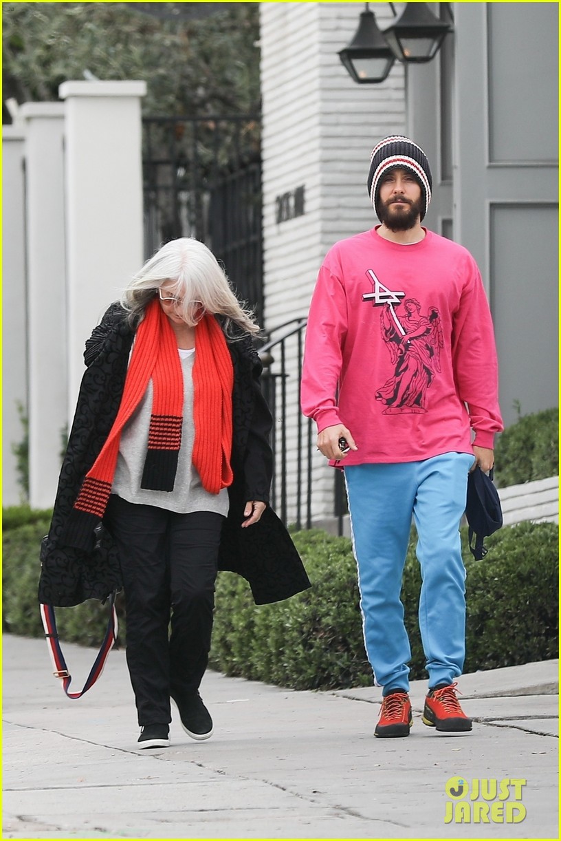 Jared Leto Enjoys Pre-Christmas Lunch with His Mom Constance!: Photo ...