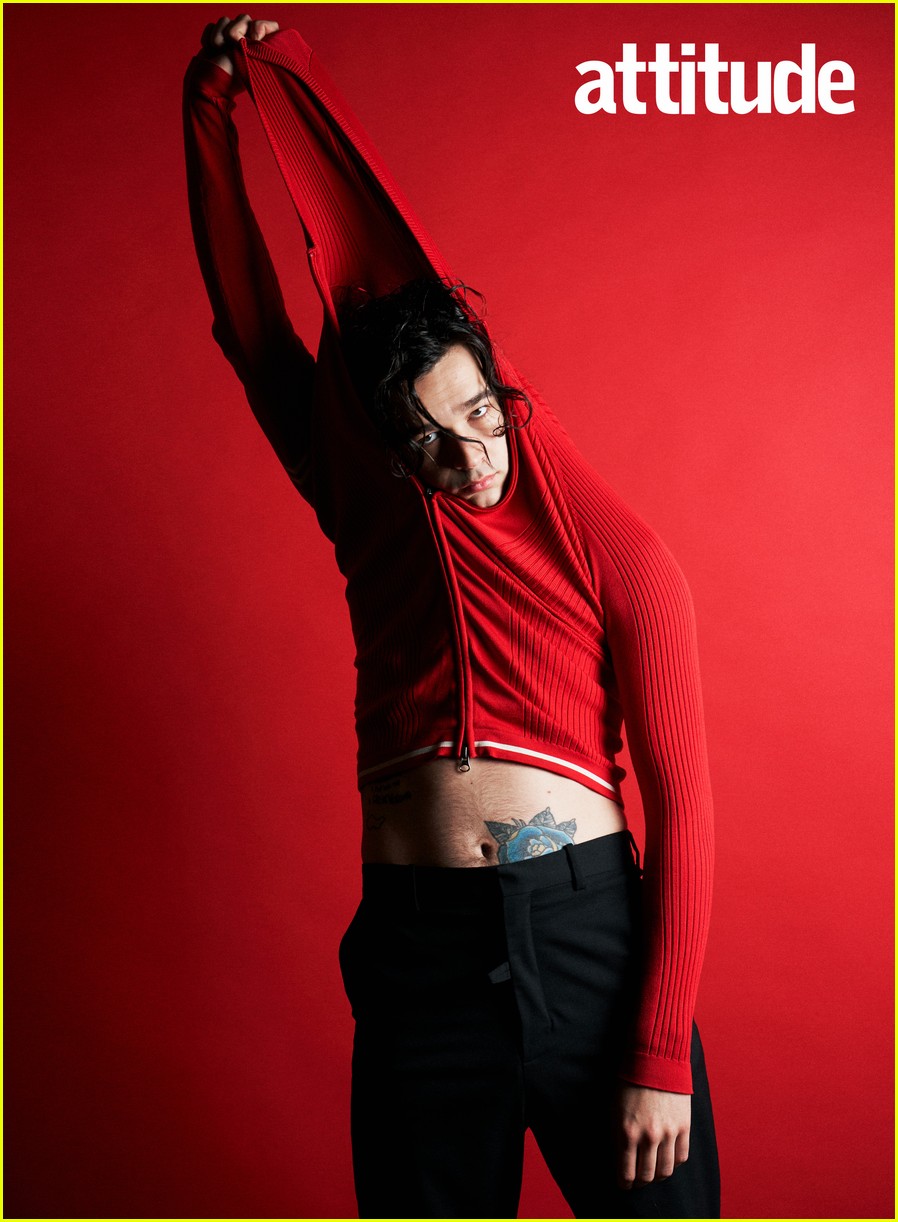 The 1975's Matt Healy Says He's an 'Aesthete,' Would Kiss Men But Not ...