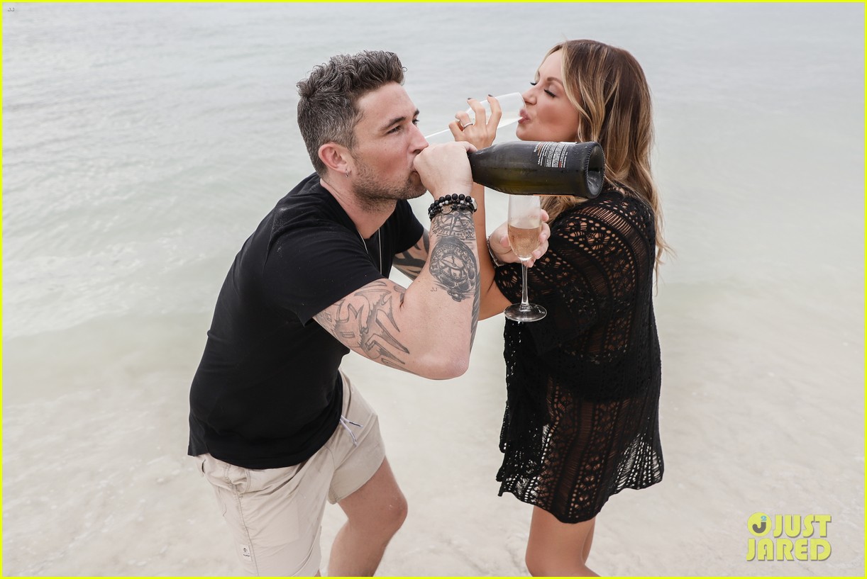 Country Music Stars Michael Ray & Carly Pearce Hit the Beach During ...
