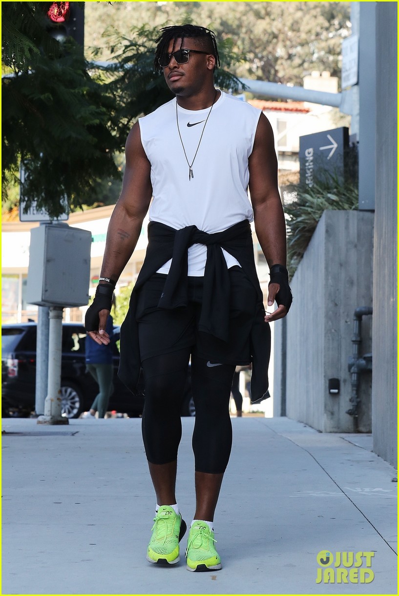 NFL Player Ryan Russell & Boyfriend Corey O'Brien Show Off PDA Ahead of ...