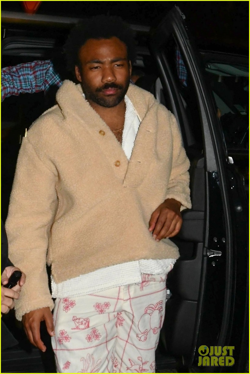 Jon Hamm, Usher, Dave Chappelle & More Stars Celebrate at 'SNL' After ...