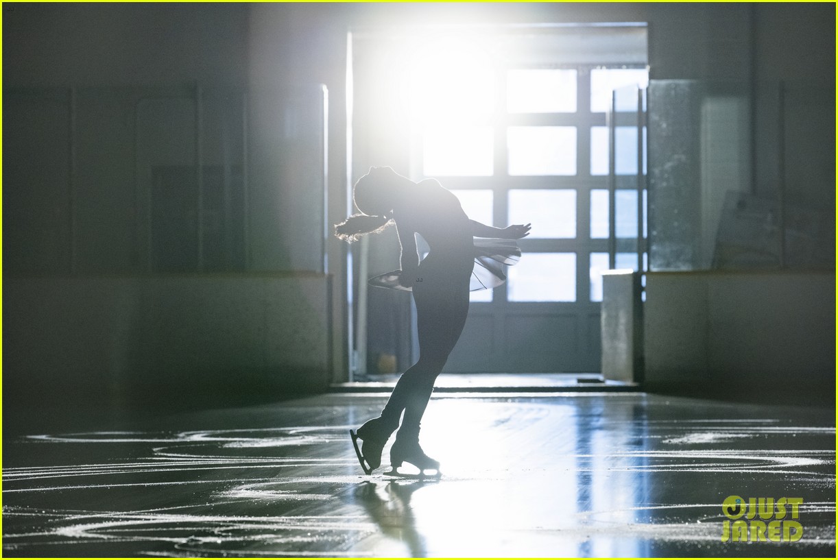 Kaya Scodelario Spins Out of Control in First 'Spinning Out' Trailer ...