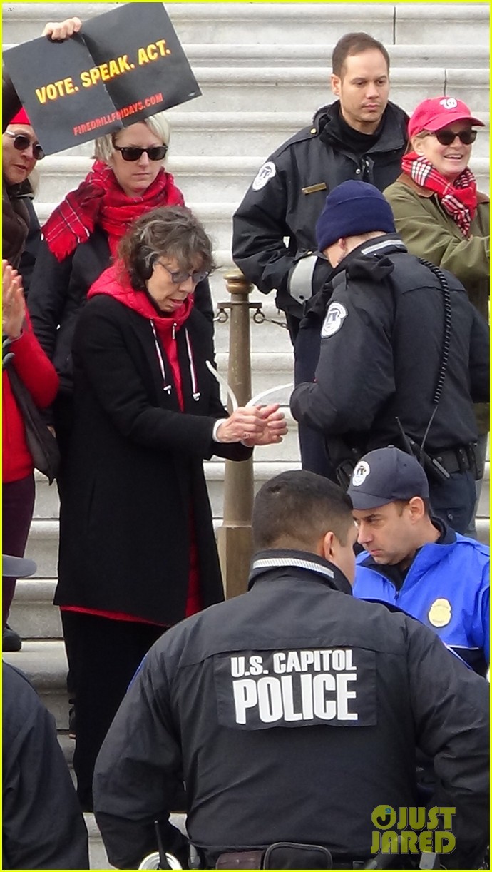 Lily Tomlin Arrested After Protesting with Friend Jane Fonda: Photo ...