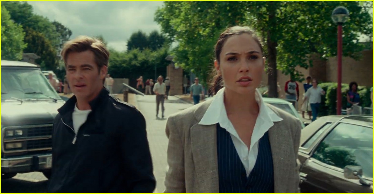 'Wonder Woman 1984' Trailer Reunites Gal Gadot & Chris Pine - Watch Now ...