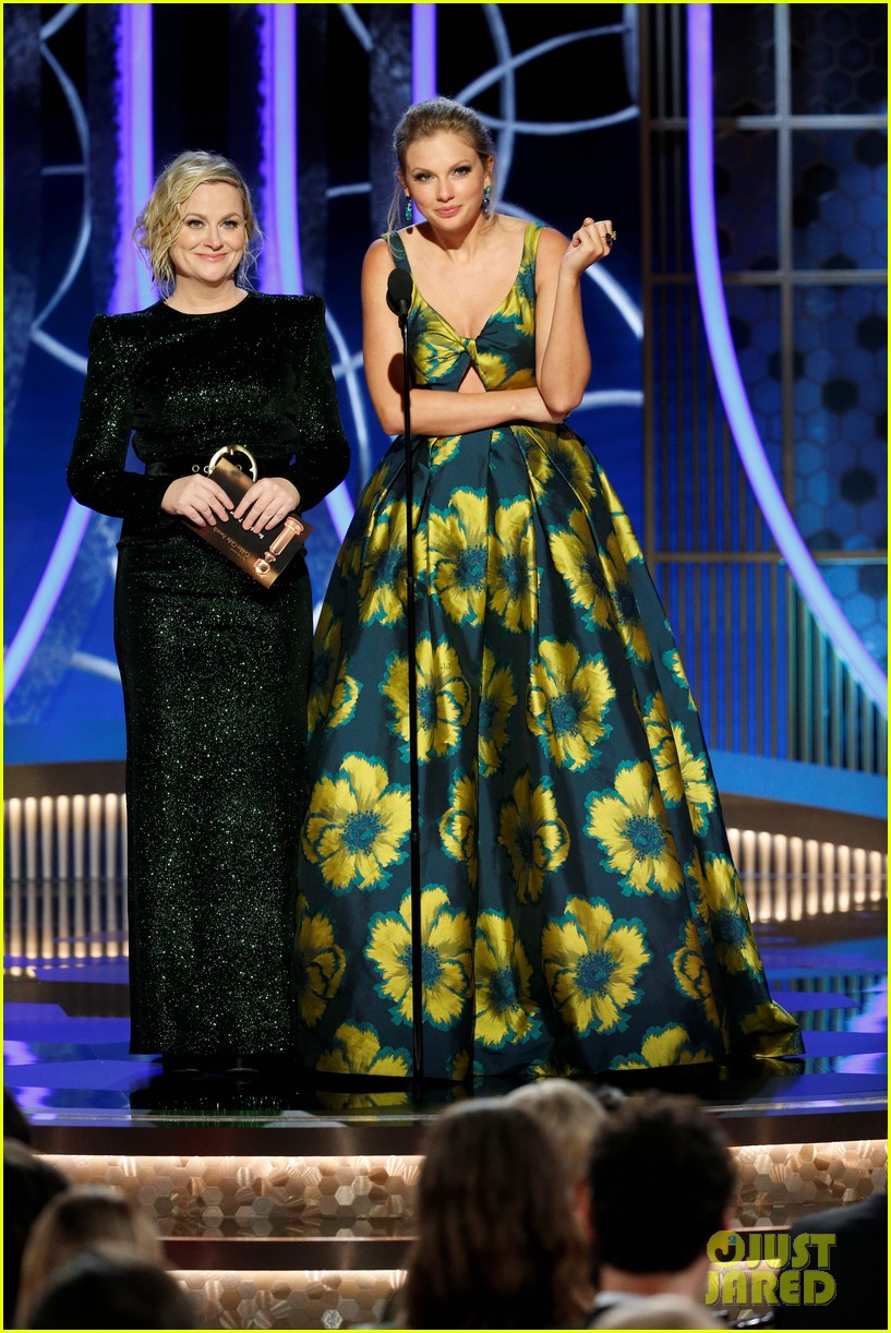 Christina Applegate, Paul Rudd, & Amy Poehler Enjoy Night Out at Golden ...