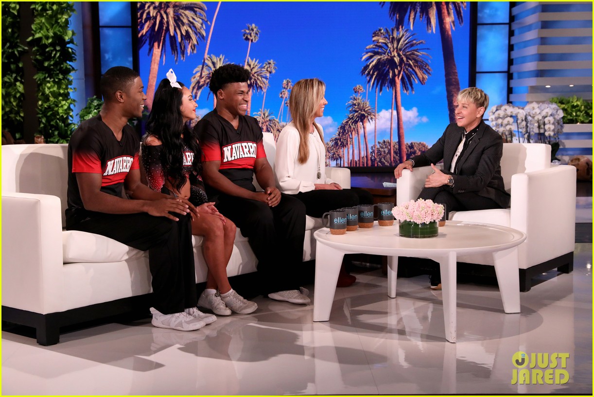 Netflix's 'Cheer' Cast Wows With Incredible Routine on 'Ellen' - Watch ...