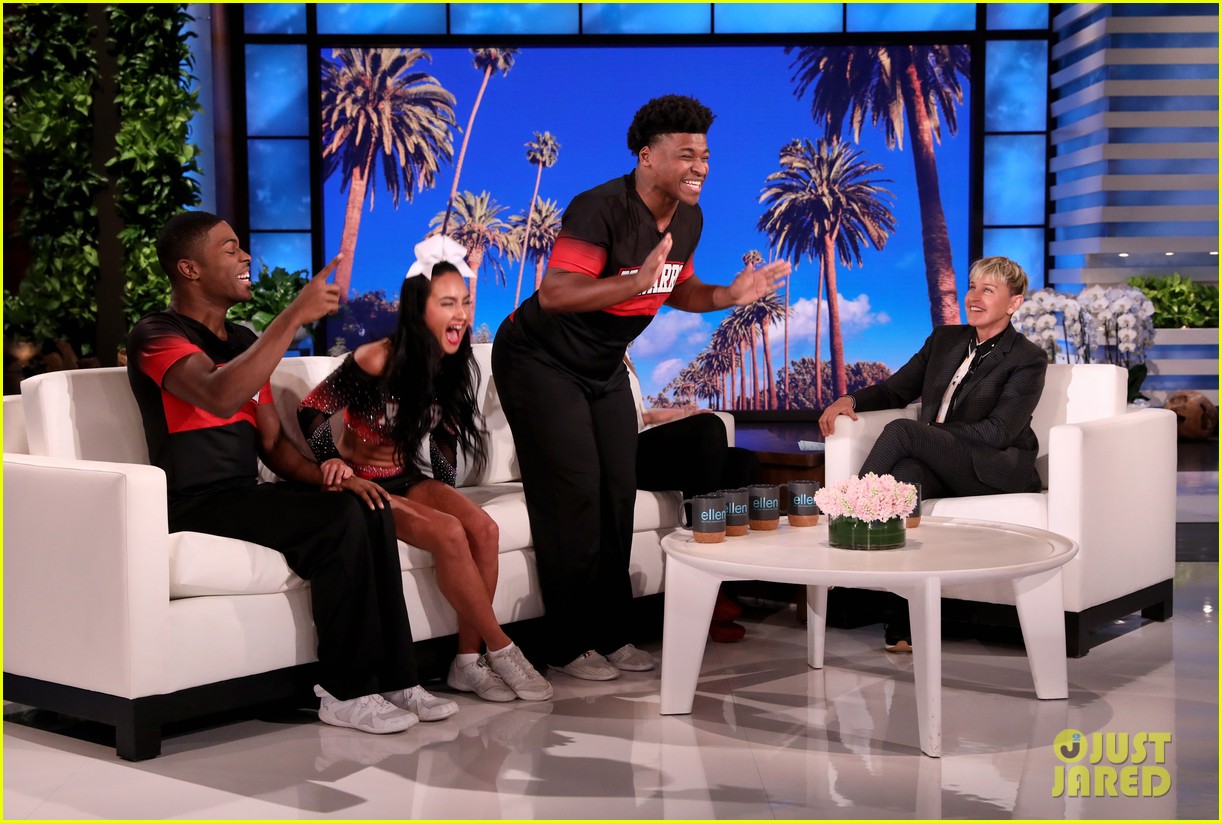 Netflix's 'Cheer' Cast Wows With Incredible Routine on 'Ellen' - Watch ...