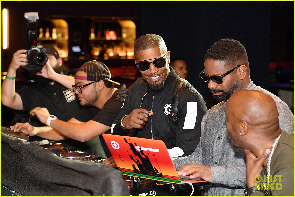 Jamie Foxx Takes Over the DJ Booth at Culinary Kickoff Event: Photo ...