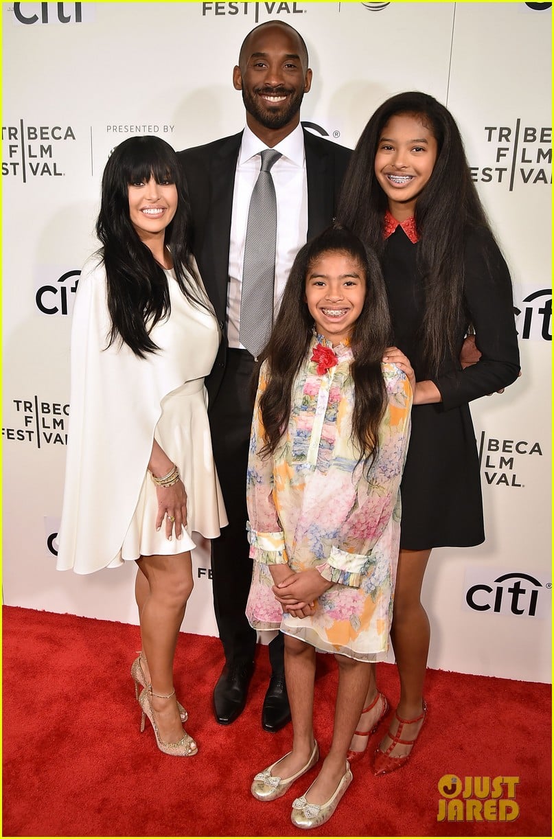 Kobe Bryant's 13-Year-Old Daughter Gianna Dies in Helicopter Crash With ...