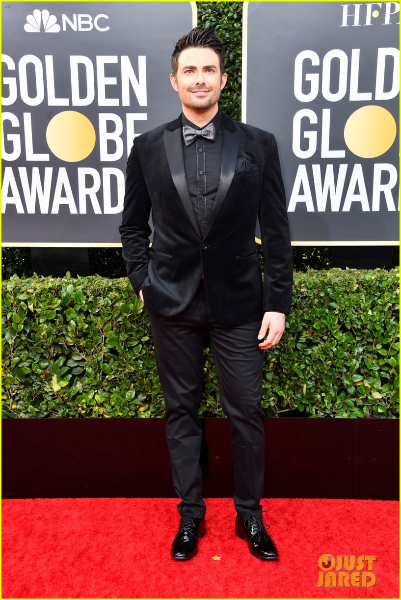Ryan Seacrest, Giuliana Rancic, & More TV Hosts Kick Off Golden Globes ...