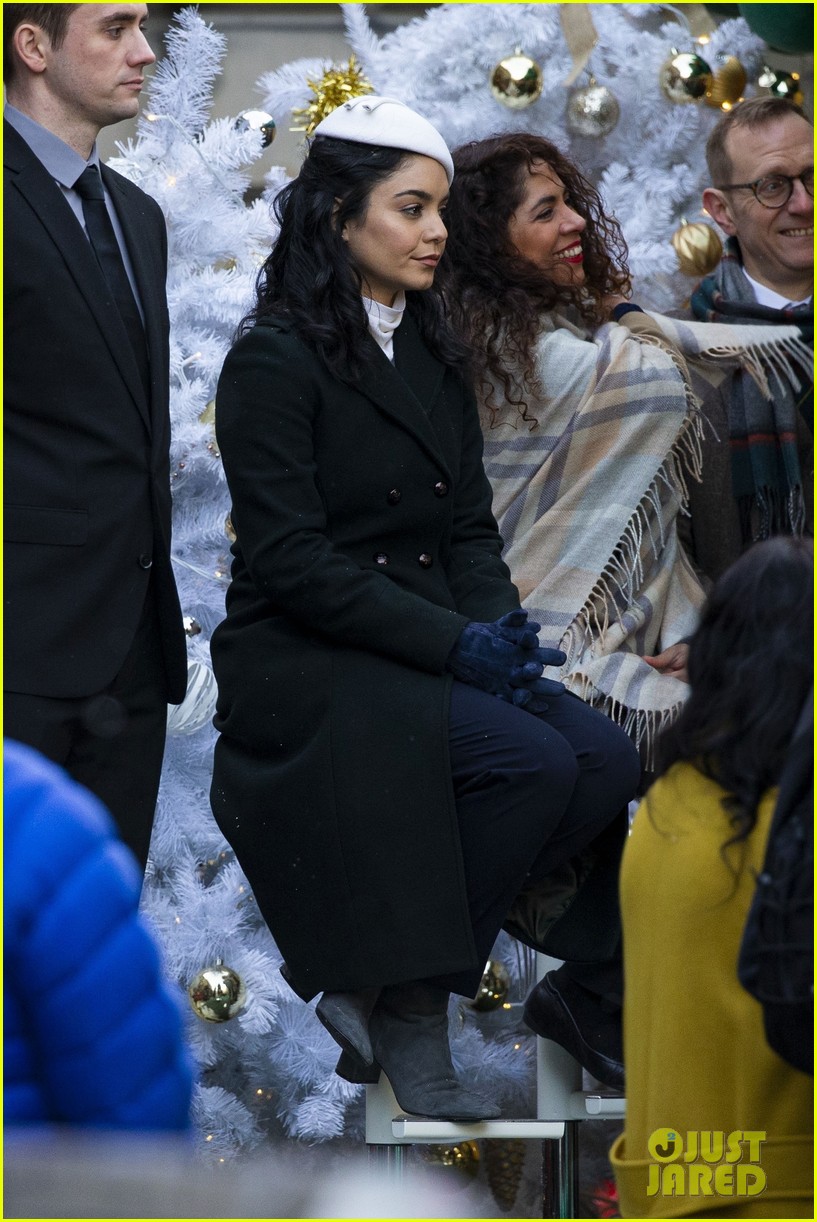 Photo: vanessa hudgens princess switch sequel 01 | Photo 4411872 | Just ...