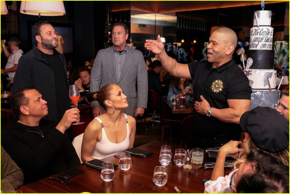 Jennifer Lopez Helps Her Manager Celebrate Birthday in Miami: Photo ...