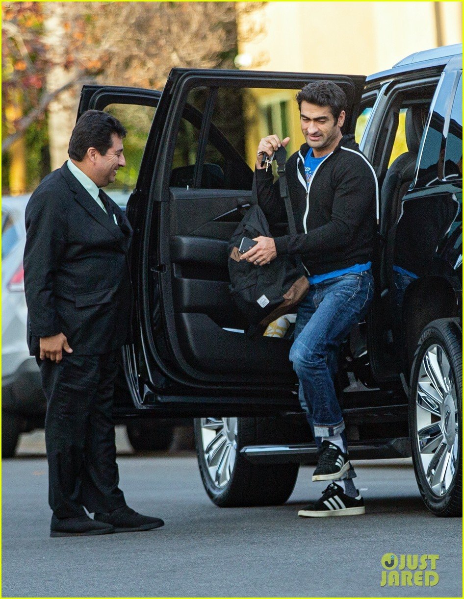 Kumail Nanjiani Reveals The One Story He Hated Seeing About His Body ...