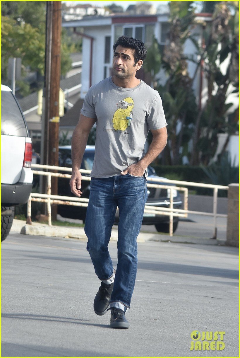 Kumail Nanjiani Reveals The One Story He Hated Seeing About His Body ...