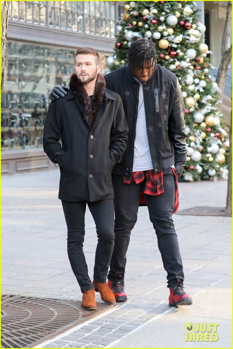 Ryan Russell & Boyfriend Corey O'Brien Show PDA on Coffee & Chocolate ...