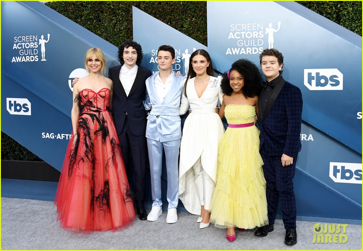 Sadie Sink, Finn Wolfhard & Noah Schnapp Bring More 'Stranger Things' To SAG Awards 2020: Photo ...