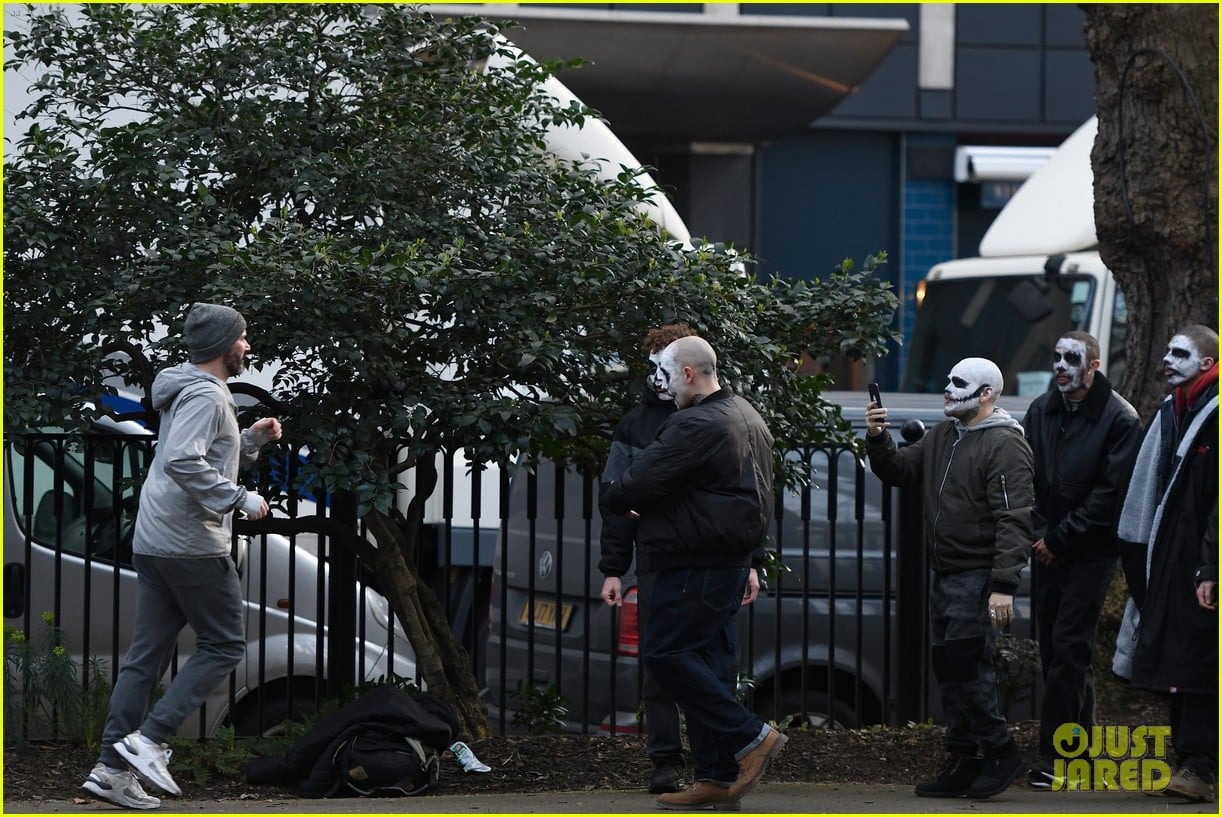 'The Batman' Starts Filming in London - See the First Pics From the Set ...