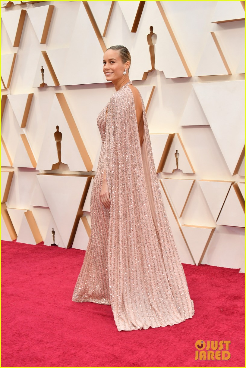 Brie Larson Shimmers in a Caped Dress at Oscars 2020: Photo 4433909 ...