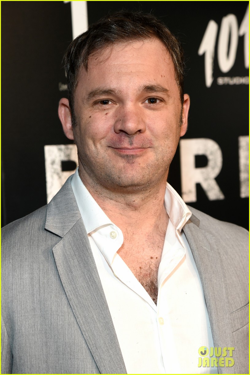 Gerard Butler Shares a Silly Red Carpet Moment with 'Burden' Director ...