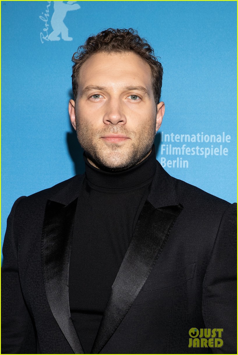 Cate Blanchett & Jai Courtney Premiere 'Stateless' at Berlinale Film ...