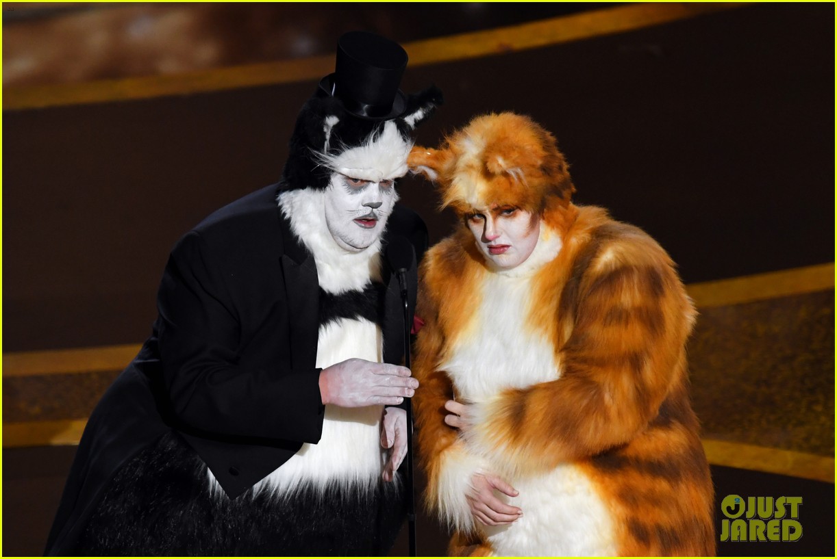 James Corden & Rebel Wilson Present in 'Cats' Costumes at Oscars 2020 ...