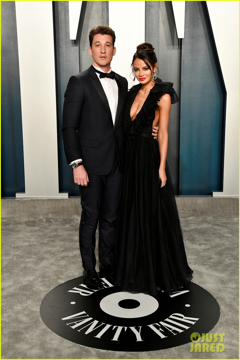 Miles Teller, Chace Crawford, & Aaron Paul Are Dapper Dudes at Vanity ...